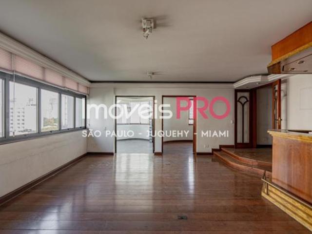 Lindo apartamento no Campo Belo