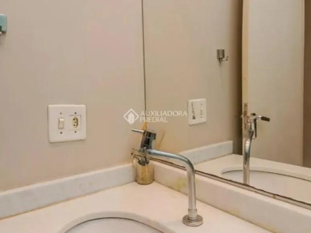 Lindo Apartamento no Dom Vital, Gloria 2 quartos e 1 Vaga Escriturada