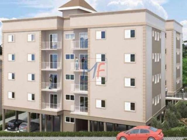 Lindo apartamento no Jardim Elizabet em Campos do Jordão com 2 dorms e 1 vaga. Ha 4 km do centro c