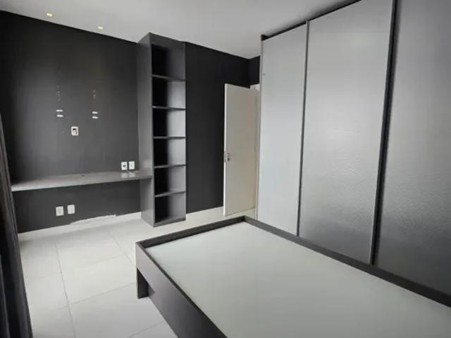 Lindo apartamento no Mansão torre do horto com 298m2 4 suite + gabinete e 4 vagas em andar altissimo