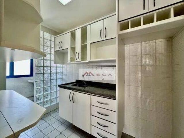LINDO APARTAMENTO NO MIOLO DO CAMBUI VENDE
