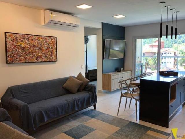Lindo Apartamento, Novíssimo e Impecável! À 400mts da Orla, no lugar mais reservado das Toninhas! Op