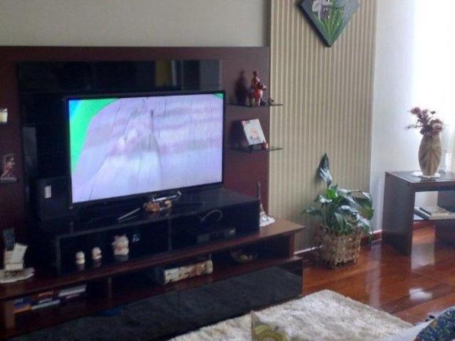 Lindo apartamento, ótima localização