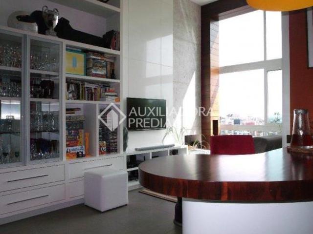 Lindo apartamento pé direito duplo com 2D
