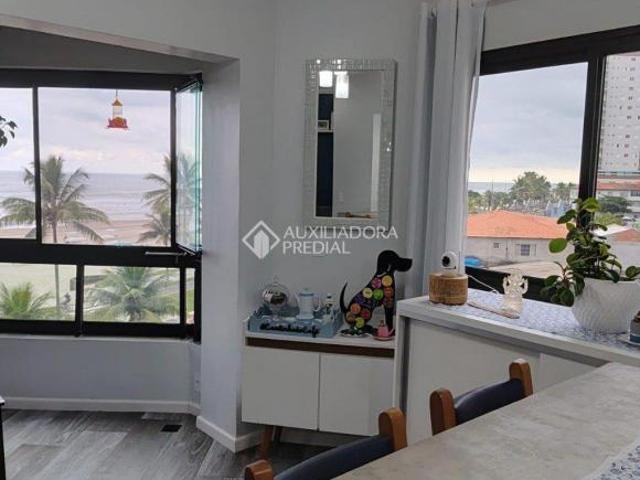 LINDO APARTAMENTO PORTEIRA FECHADA RAIA GRANDE