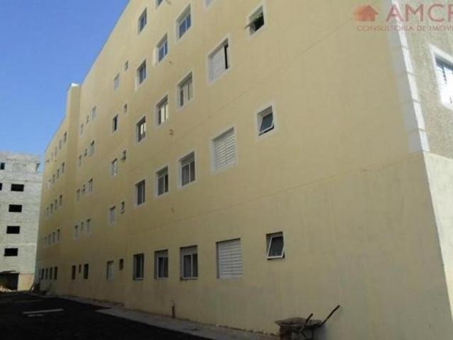 LINDO APARTAMENTO! PRONTO PARA MORAR! 2 DORMS, SALA, COZINHA COM PISO E AZULEJO, WC, ÁREA DE SERVIÇO