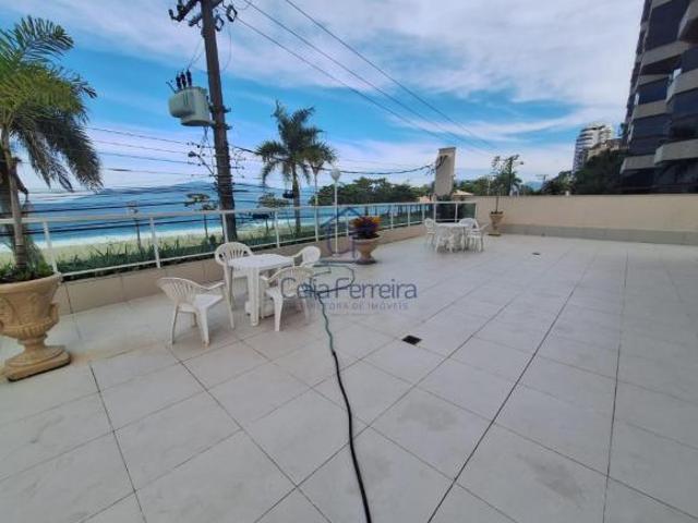 Lindo apartamento reformado de 2 dormitórios orla da praia Martim de Sá Caraguatatuba/SP
