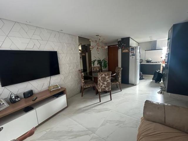 Lindo apartamento reformado Elevador