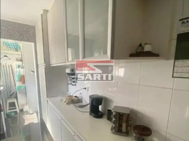 Lindo apartamento reformado repleto de armários 3 dormitórios sendo 1 suite 1 vaga de garagem