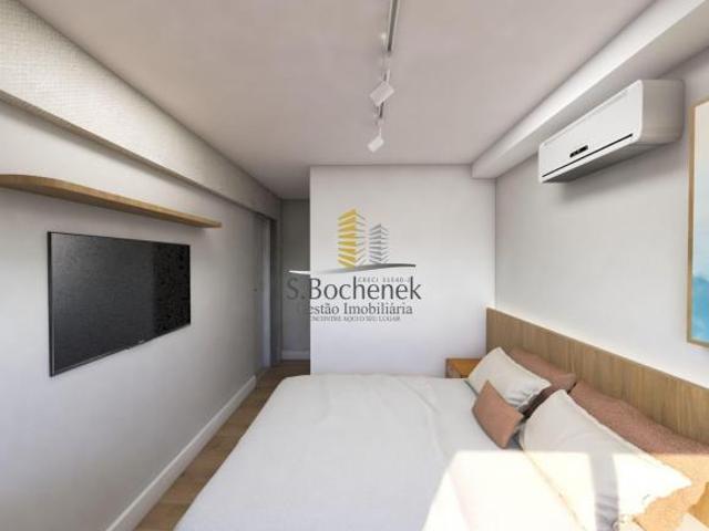 Lindo apartamento reformado venda 84m² Chácara Inglesa 2 dormitórios + 1 vaga