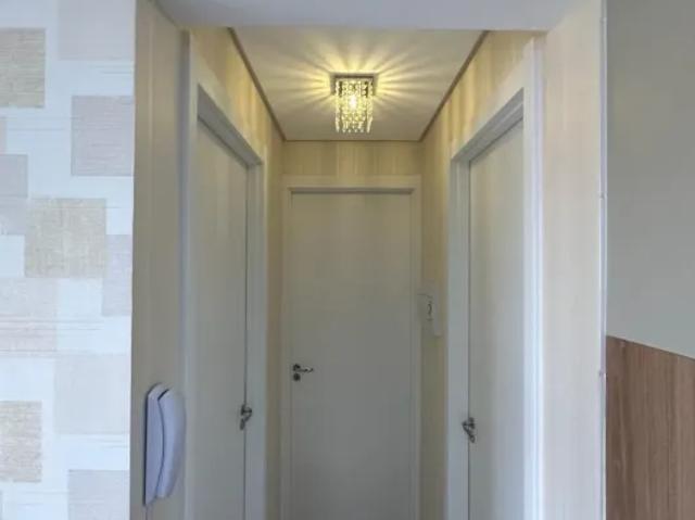 Lindo apartamento semi mobiliado recém reformado com fino padrão de acabamento