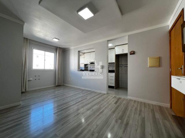 LINDO APARTAMENTO SEMIMOBILIADO PRÓXIMO AO CENTRO