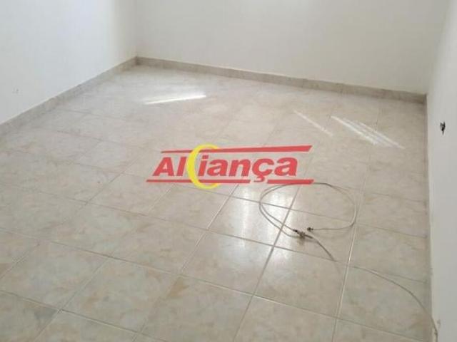 LINDO APTO NO CONDOMINIO PHENIX III