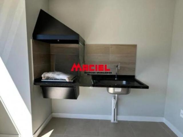 Lindo apto no Ed Mirai Vila Ema 2 quartos / 2 suítes / 2 vagas / varanda gourmet
