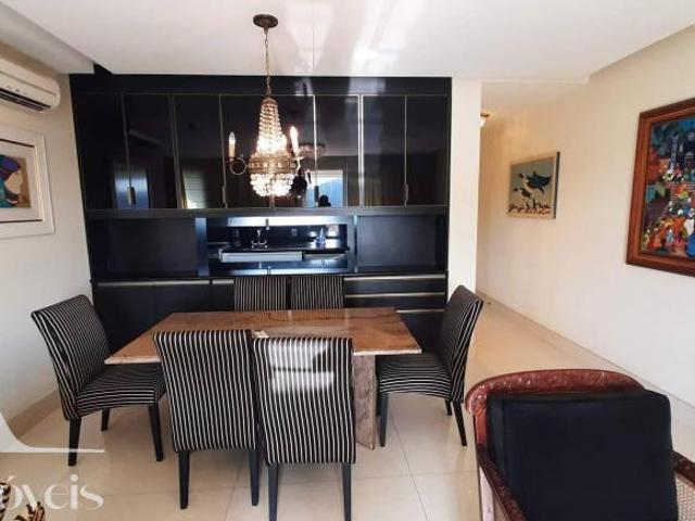LINDO APTO ALPHAVILLE, 3 SUÍTES, 2 GARAGENS, AR, VISTA PARA MATA!