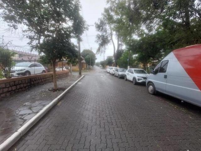 LINDO APTO. ANDAR ALTO 2 DORM. SUITE E GARAGEM SEMI MOBILIADO E DECORADO