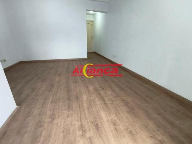 Lindo Apto de 62m² na Vila Augusta: Andar Alto, Vista Livre, Planejados e Próximo ao Futuro Metrô