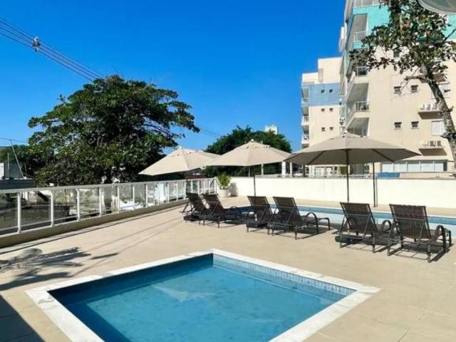 Lindo apto decorado com 02 dorms, 01 suite, varanda gourmet !