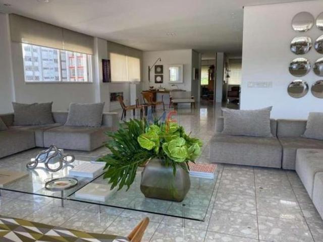 Lindo apto em Higienópolis, de 420 m² área útil, 4 quartos 2 suítes, sala, sacada, cozinha, banhei