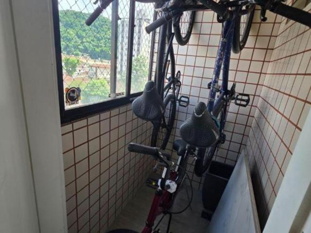 LINDO APTO TOTALMENTE REFORMADO COM GARAGEM DEMARCADA