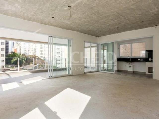 LINDO APTO 330 M², ITAIM BIBI, PRONTO PARA MORAR, 4 SUÍTES, 5 VAGAS + DEPÓSITO