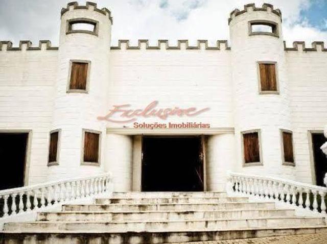 Lindo castelo em Estrada da Moralogia Mogi das Cruzes