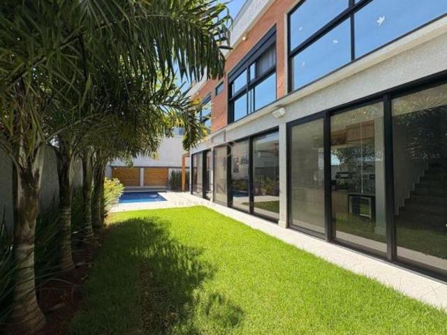 Lindo casa para a venda com 4 quartos, sendo 3 suites, no Condominio Brisas Jundiai, Jardim Samambai
