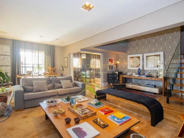 Lindo! Duplex 271m2, 3 suítes, 5 vagas Av Jose Galante OPORTUNIDADE!