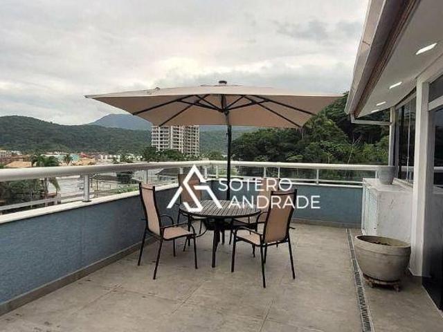 Lindo duplex com vista para o mar na praia Massaguaçu