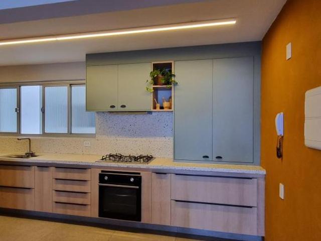 LINDO E MODERNO