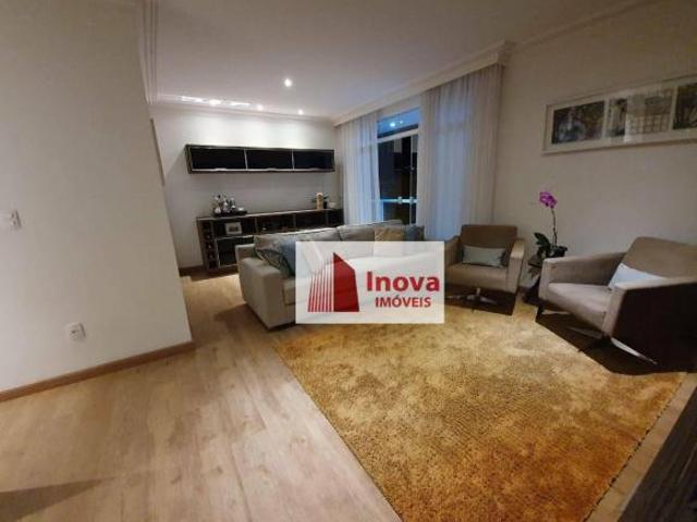 Lindo e moderno Apartamento com 3 qtos/suíte/2 varandas/lavabo/1 vaga, à venda, 140 m² por R$ 690.00