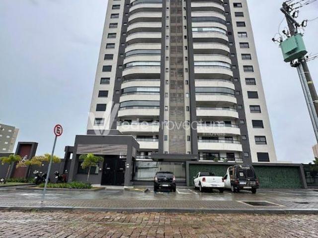 Lindo e Amplo apartamento com 3 suítes e duas vagas
