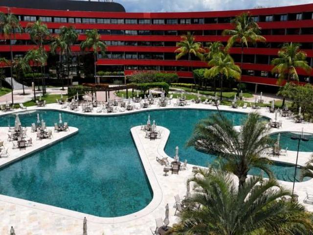 Lindo Flat no Golden Tulip