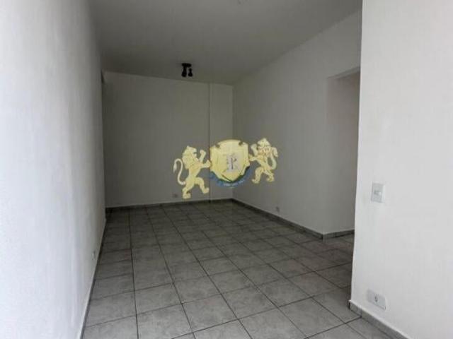 Lindo flat de 2 dormitórios para venda Condomínio Edifício Montes Claros