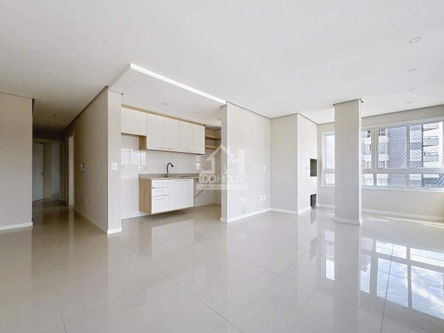 LINDO IMOVEL DE 2 DORM PRÓXIMO AO CENTRO