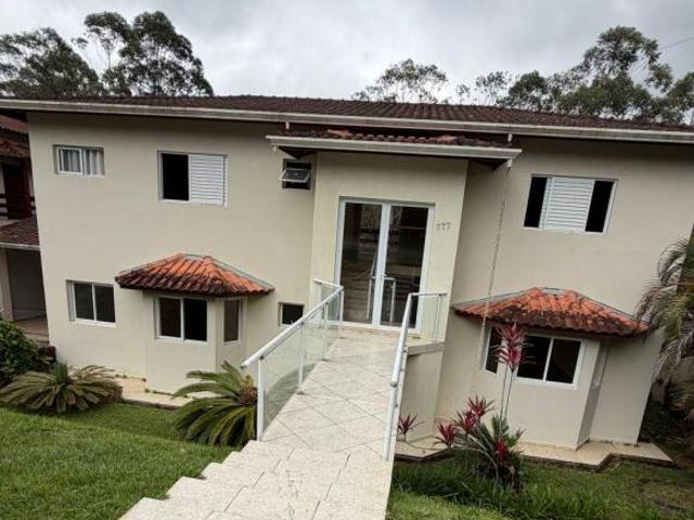 Lindo imóvel localizado no Fazenda da Ilha, opção VENDA ou LOCAÇÃO!