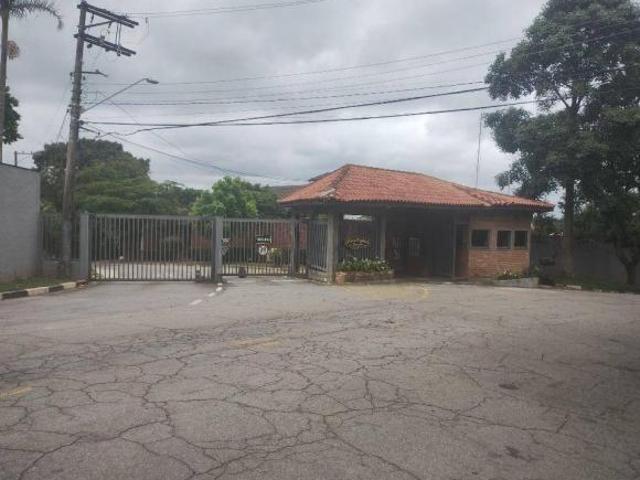 Lindo imóvel na Granja Vianna