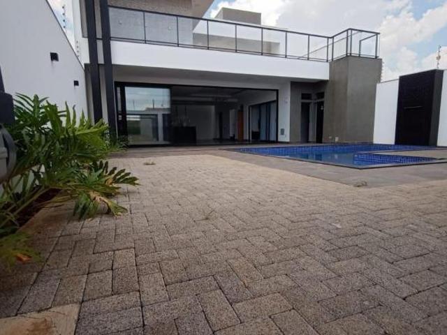 Lindo imovel para venda no Jardim Campo Belo em Maringa!377,39 M2 de construção300 metros de terreno