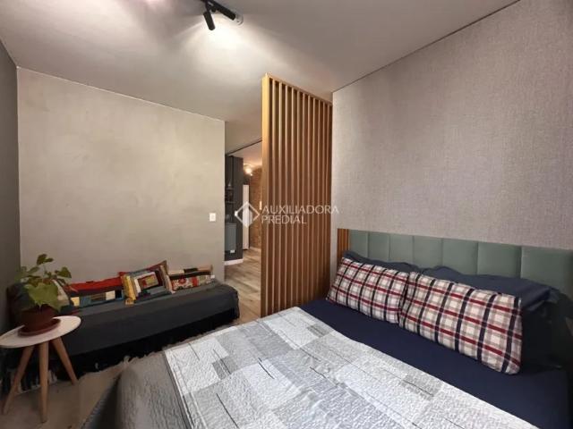 Lindo loft mobiliado com terraço
