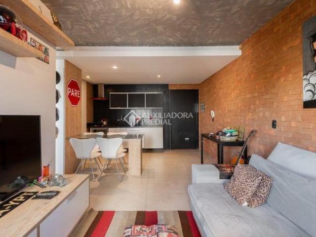 LINDO LOFT MOBILIADO NO BAIRRO TRÊS FIGUEIRAS