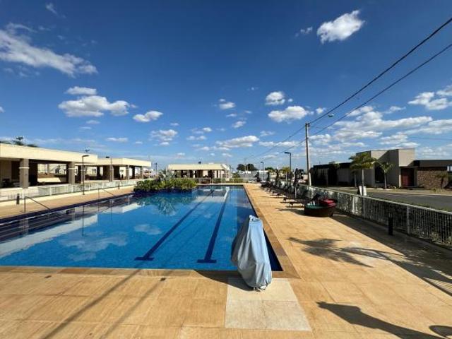 LINDO LOTE À VENDA NO RESIDENCIAL MONTERREY TERRAS DE YUCATAN