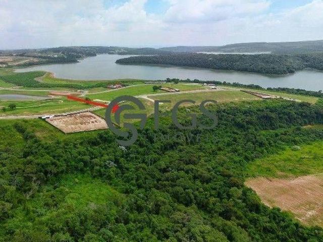 Lindo Lote com Acesso à Represa no Condomínio Porto Fino SP