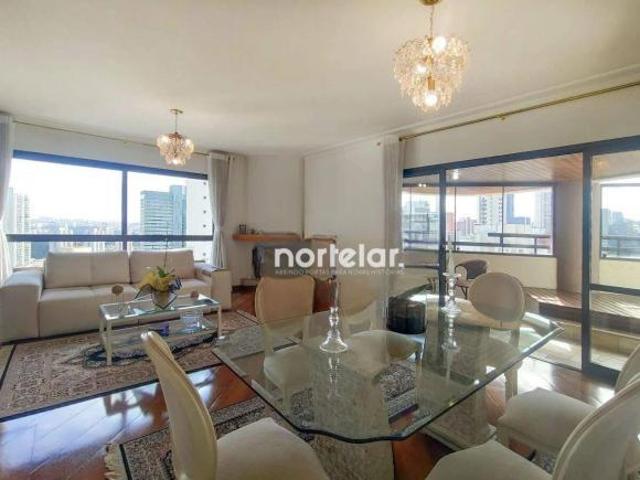 Lindo penthouse com varanda gourmet
