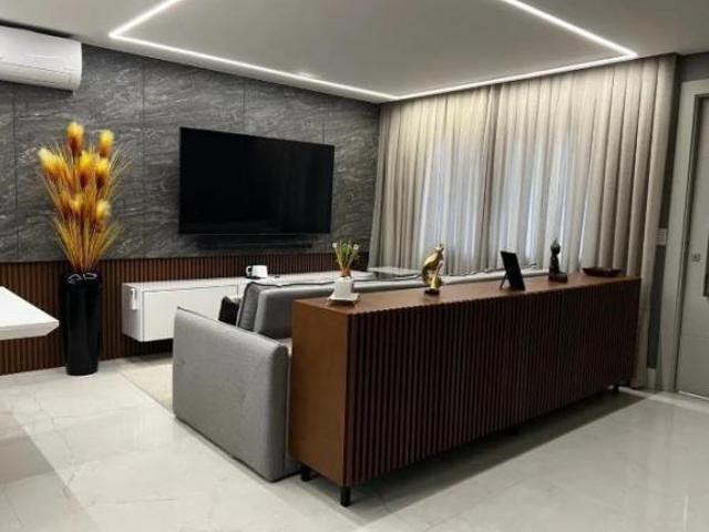 LINDO QUADRIPLEX TOTALMENTE MOBILIADO EM CONDOMINIO FECHADO