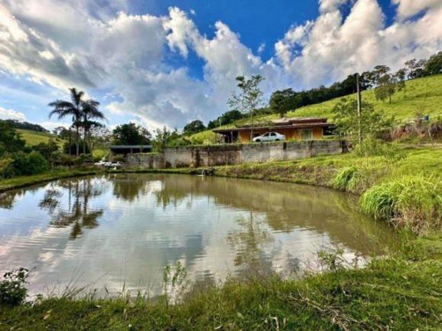 lindo sitio com cachoeira a venda em toledo mg