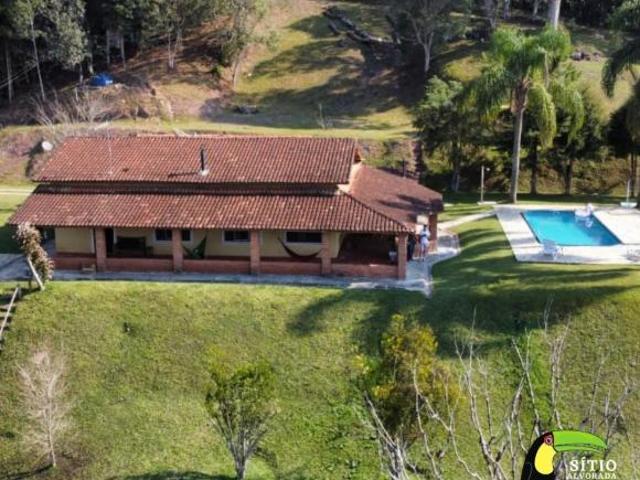 LINDO SÍTIO COM VISTA PANORÂMICA JUQUITIBA