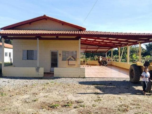 Lindo Sítio para venda na estrada de Taubaté/ Tremembé Proxímo ao leite na Pisaté