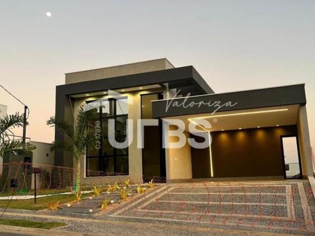 Lindo Sobrado moderno com 3 Suítes Jardins Nápoles