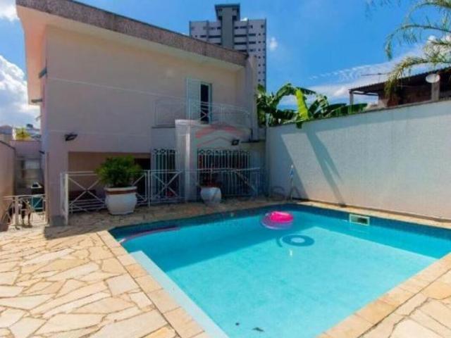 Lindo sobrado na Vila Diva