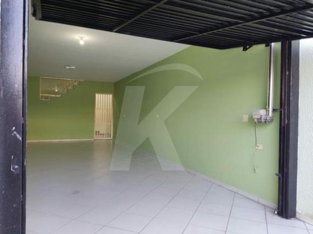 Lindo Sobrado na Vila Mazzei ? 3 Suítes, 4 Vagas, Quintal com Churrasqueira